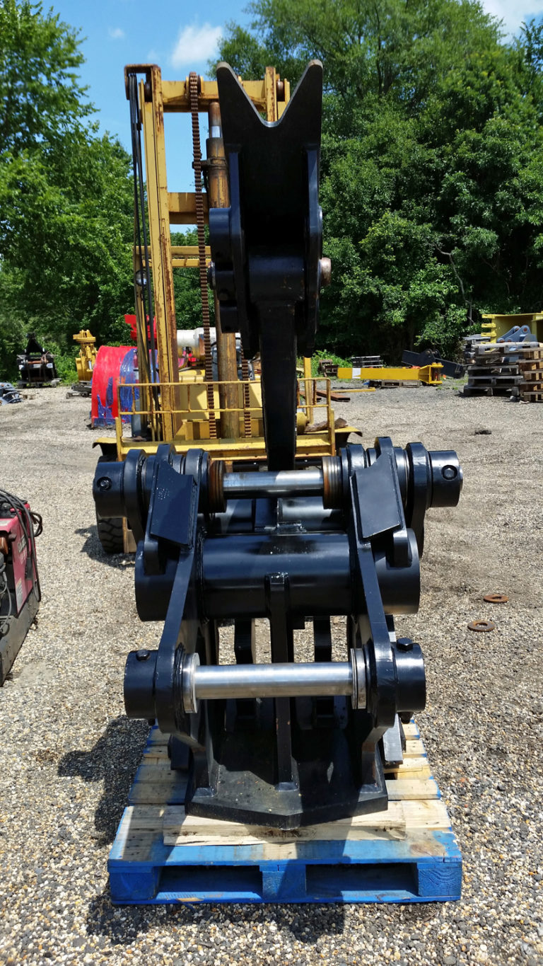 Strickland Mechanical Concrete Pulverizer - Ransome Attachments